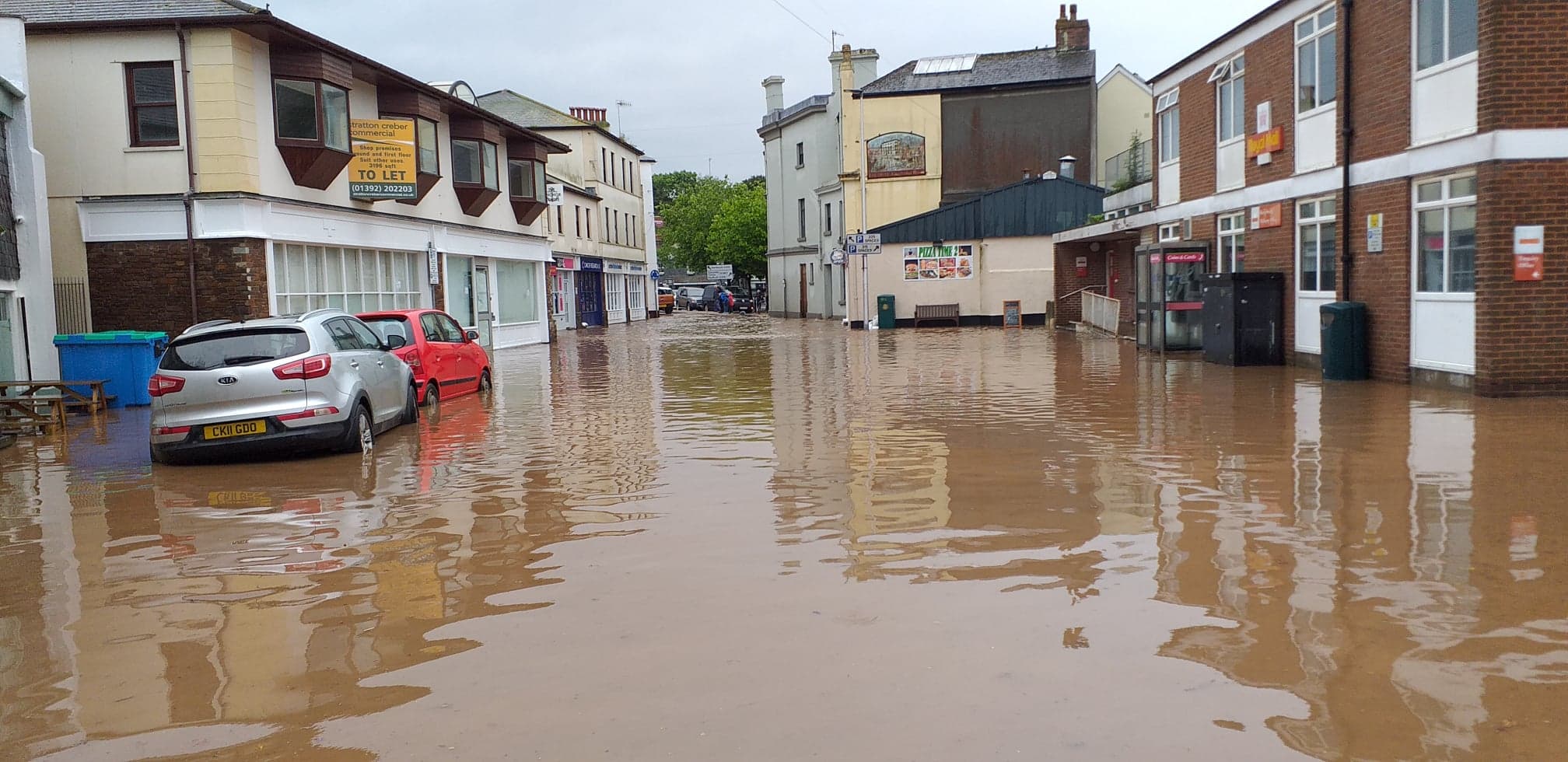 Flood alerts are about preparedness, not panic says Environment Agency ...