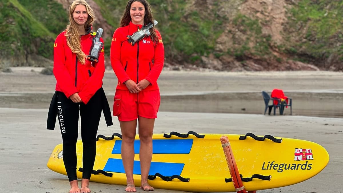 Lifeguards praised after rip tide rescue | dartmouth-today.co.uk