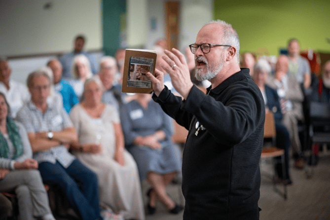 Comedian, author, broadcaster and library advocate joins Libraries ...