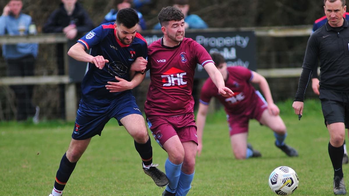 Herald Cup heroics for Pirates from Pascoe in the South Devon Football ...