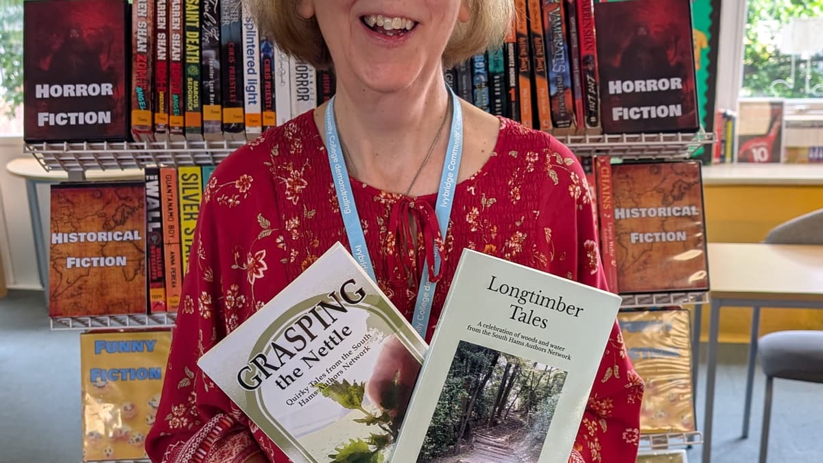 Alison Huntingford inspires Ivybridge College students at writing ...